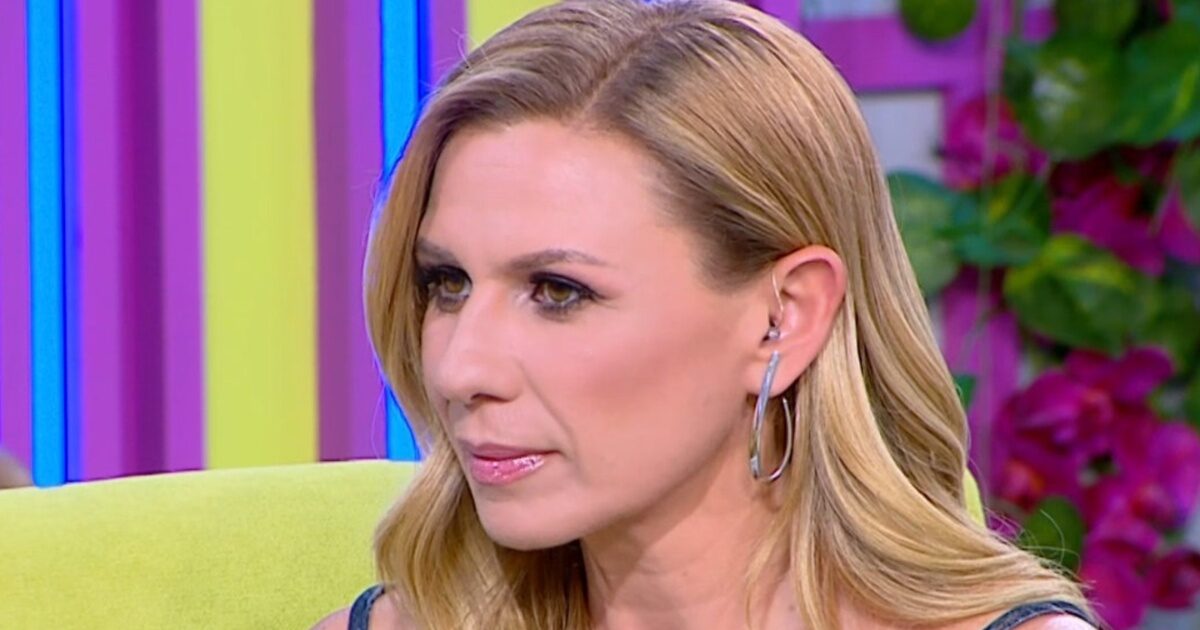 Κατερίνα Καραβάτου: «Απέκτησα παιδί αργότερα στη ζωή μου, μέχρι να ...